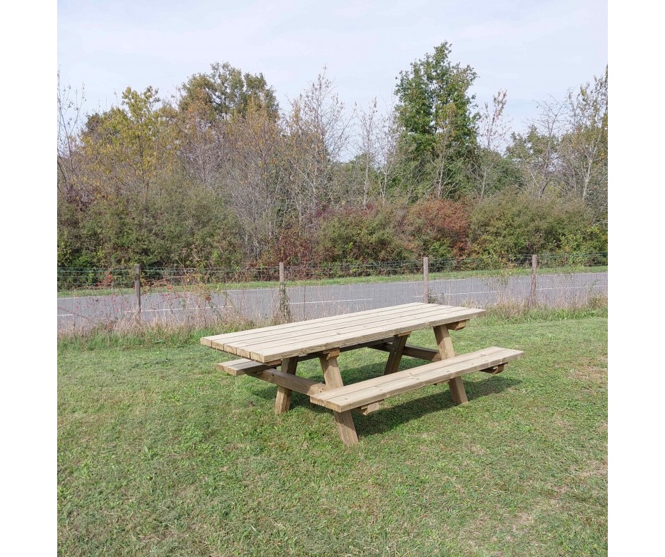 Table bancs pique-nique PMR en bois-longueur 2,30m